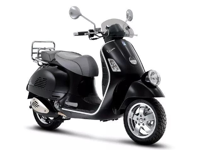 Характеристики мотоцикла Vespa GTV300ie Monde Napoleone — каталог, фото ...